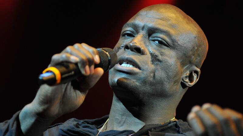 8 Celebrities Who Have Battled Lupus