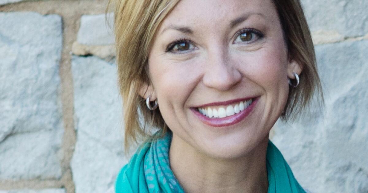 Erin Azuse | Healthgrades Contributor