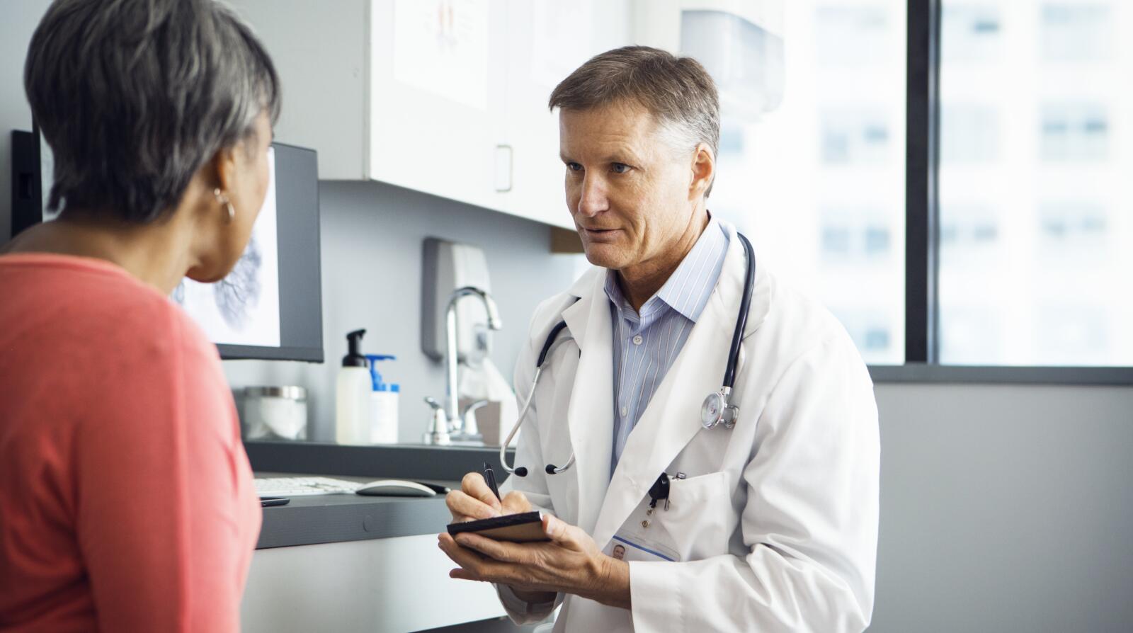 8 Tips for Choosing an Endocrinologist