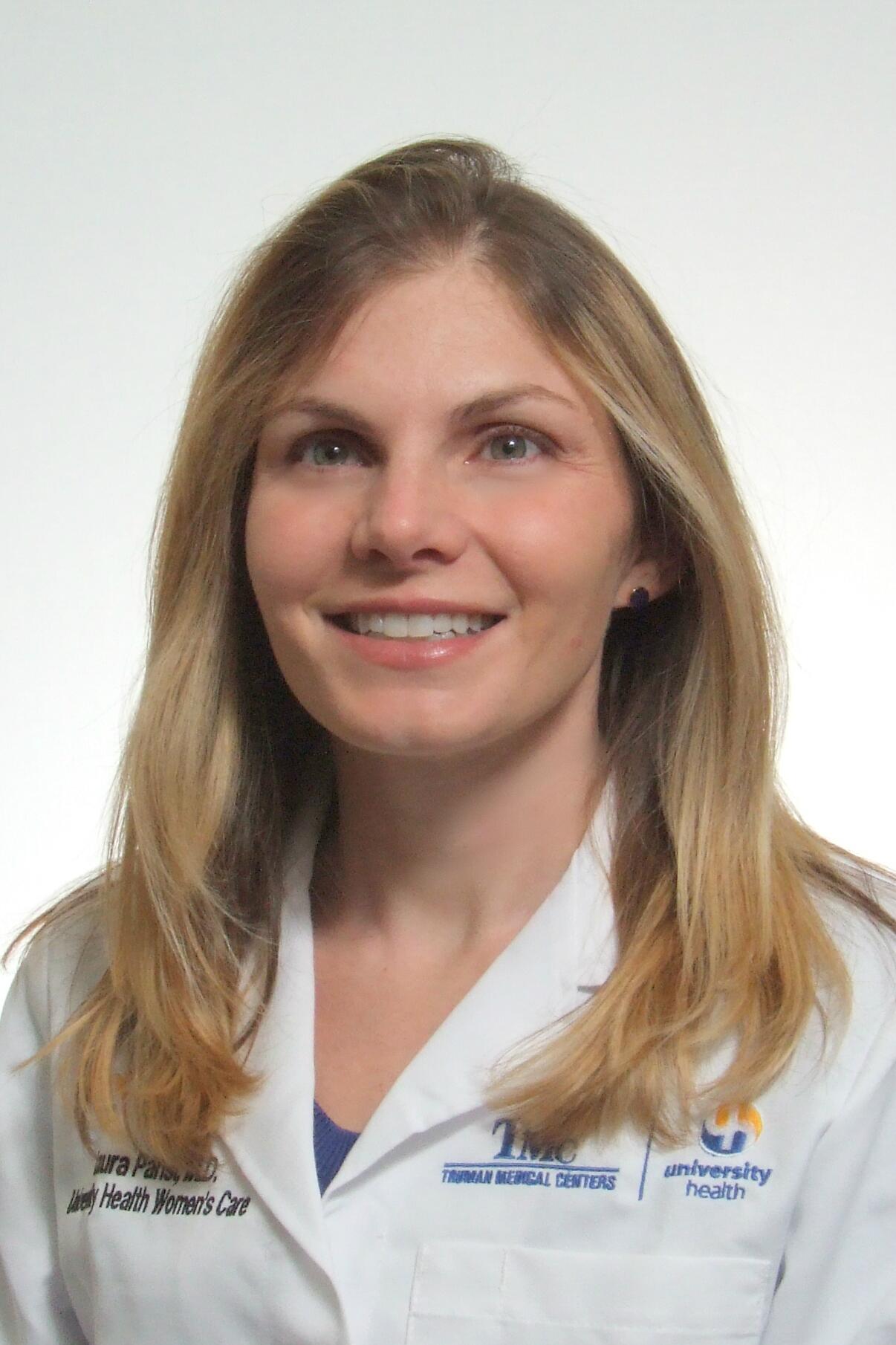Dr. Laura Parisi, MD, Obstetrician Gynecologist - Kansas City, MO ...