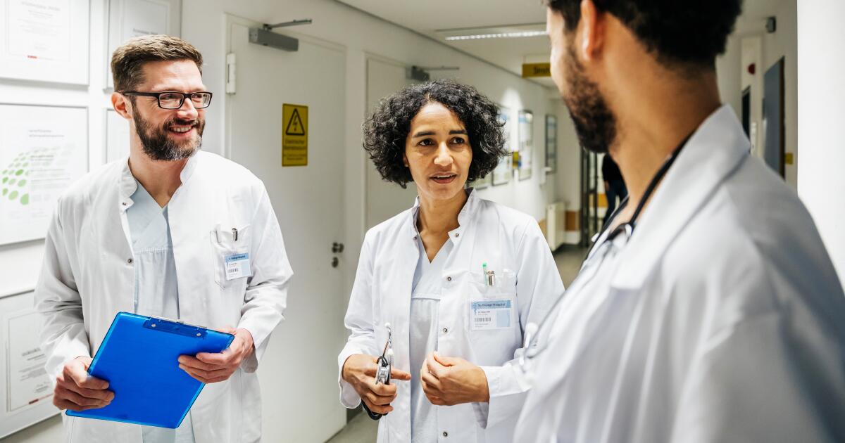 7 Surprising Facts About Cardiologist Compensation | Healthgrades for ...