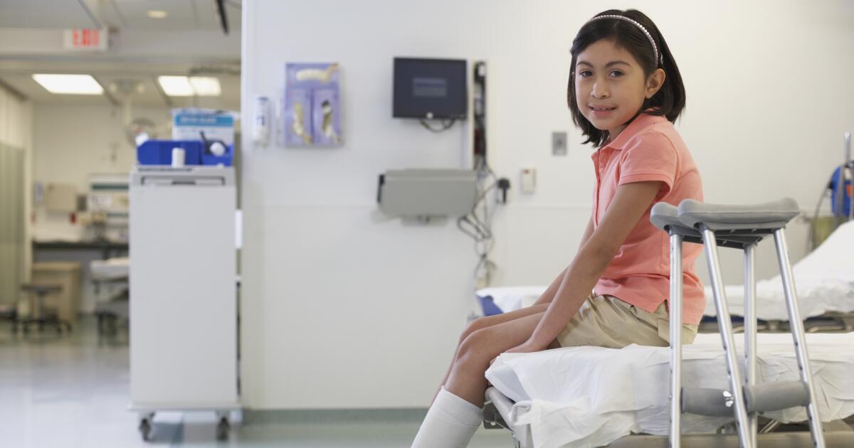 7 Tips for Recovering With a Broken Leg