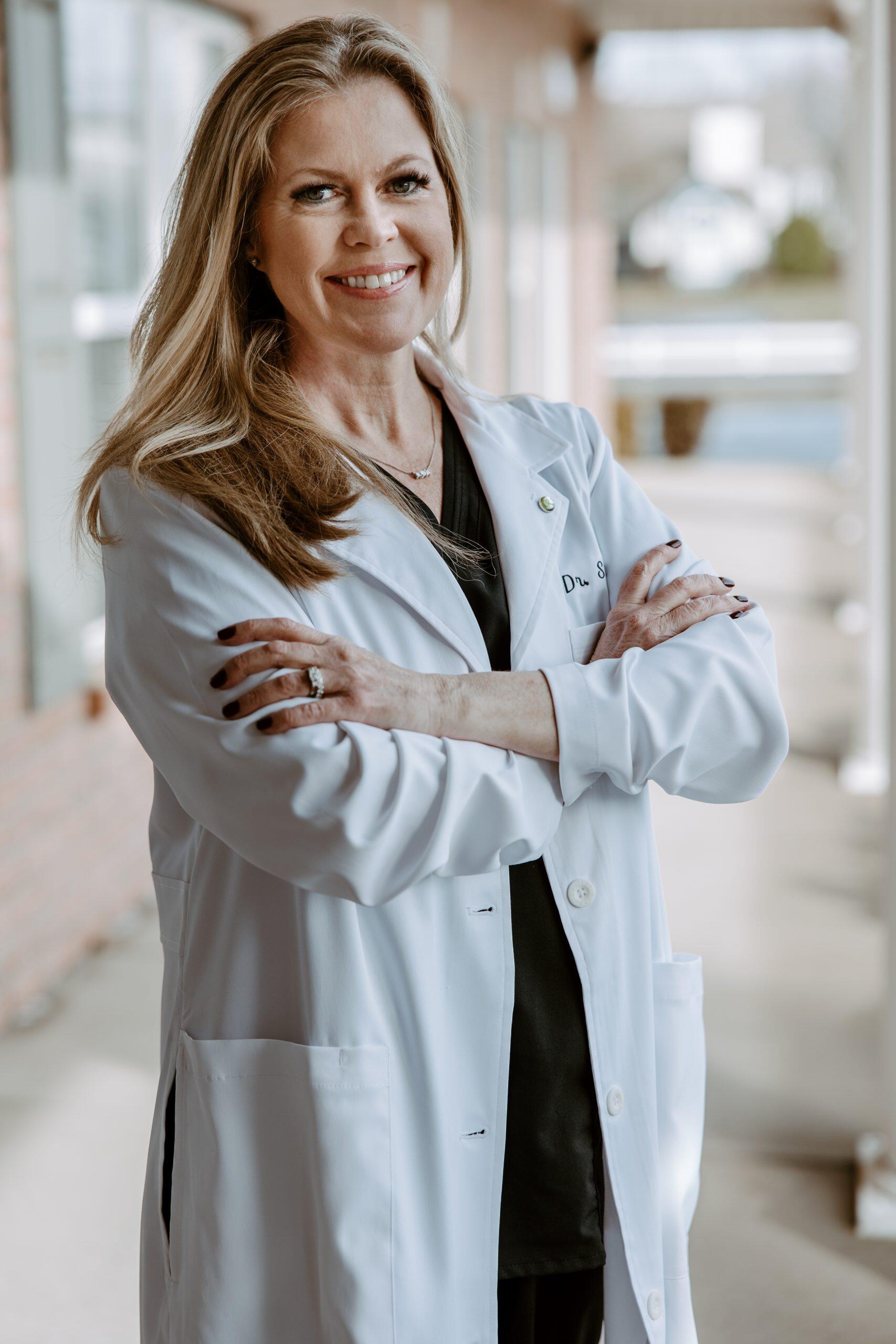 Dr. Buffy Storm, DDS, Endodontics Practitioner - Murfreesboro, TN ...