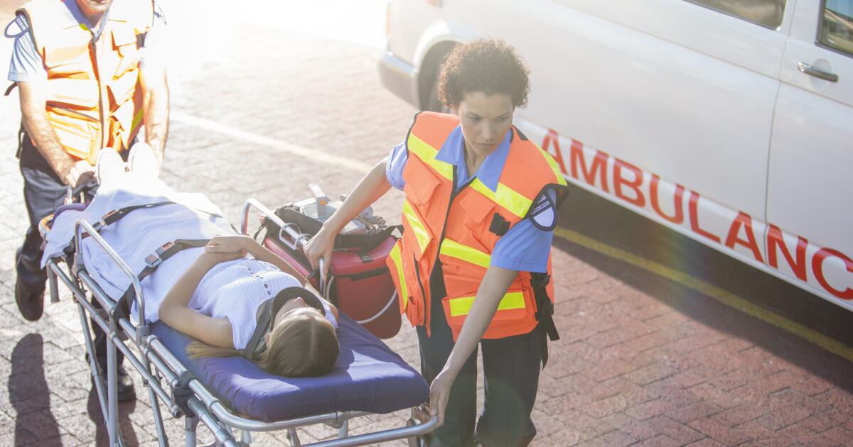 Smoke Inhalation: Symptoms, Causes, Treatments - Healthgrades