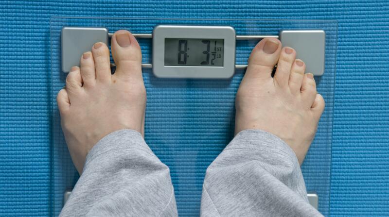 7 Things Anorexia Does to Your Body