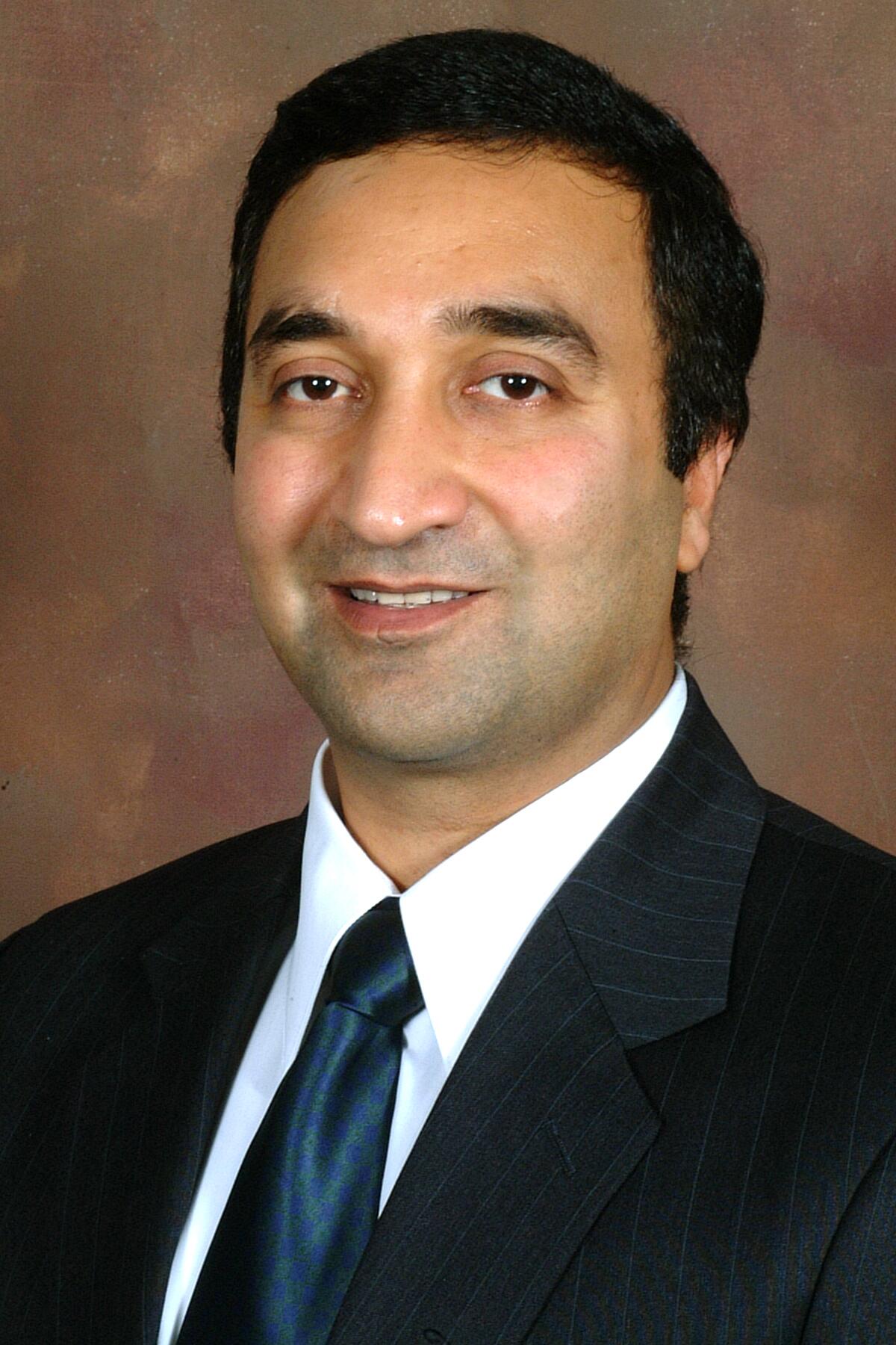 Dr. Deepak Kapoor, MD – Interventional Cardiologist for Coronary Artery ...