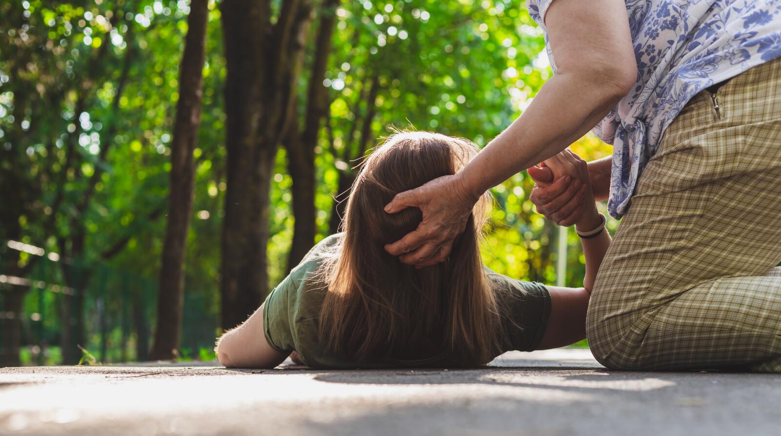 8 Health Reasons to Call 911 | When to Call 911