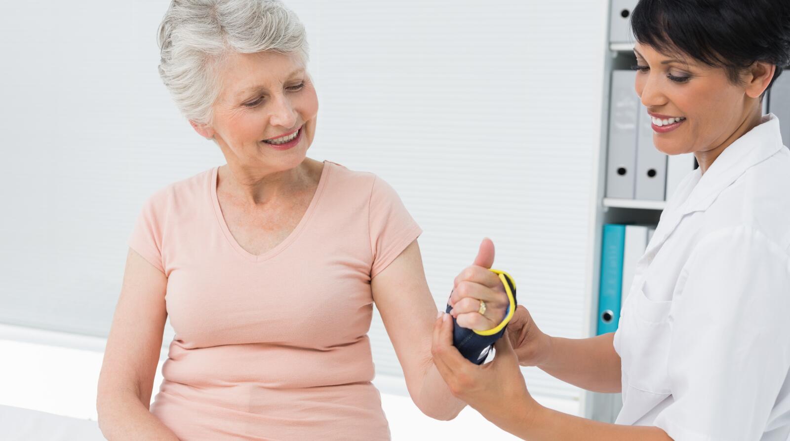 Why Does My Wrist Hurt? | Common Wrist Pain Causes