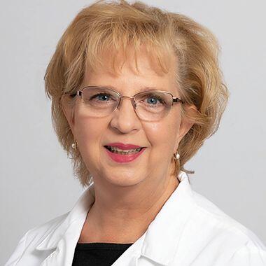 Find Care with Lisa Holcomb, APRN – in The Villages, FL | MNT