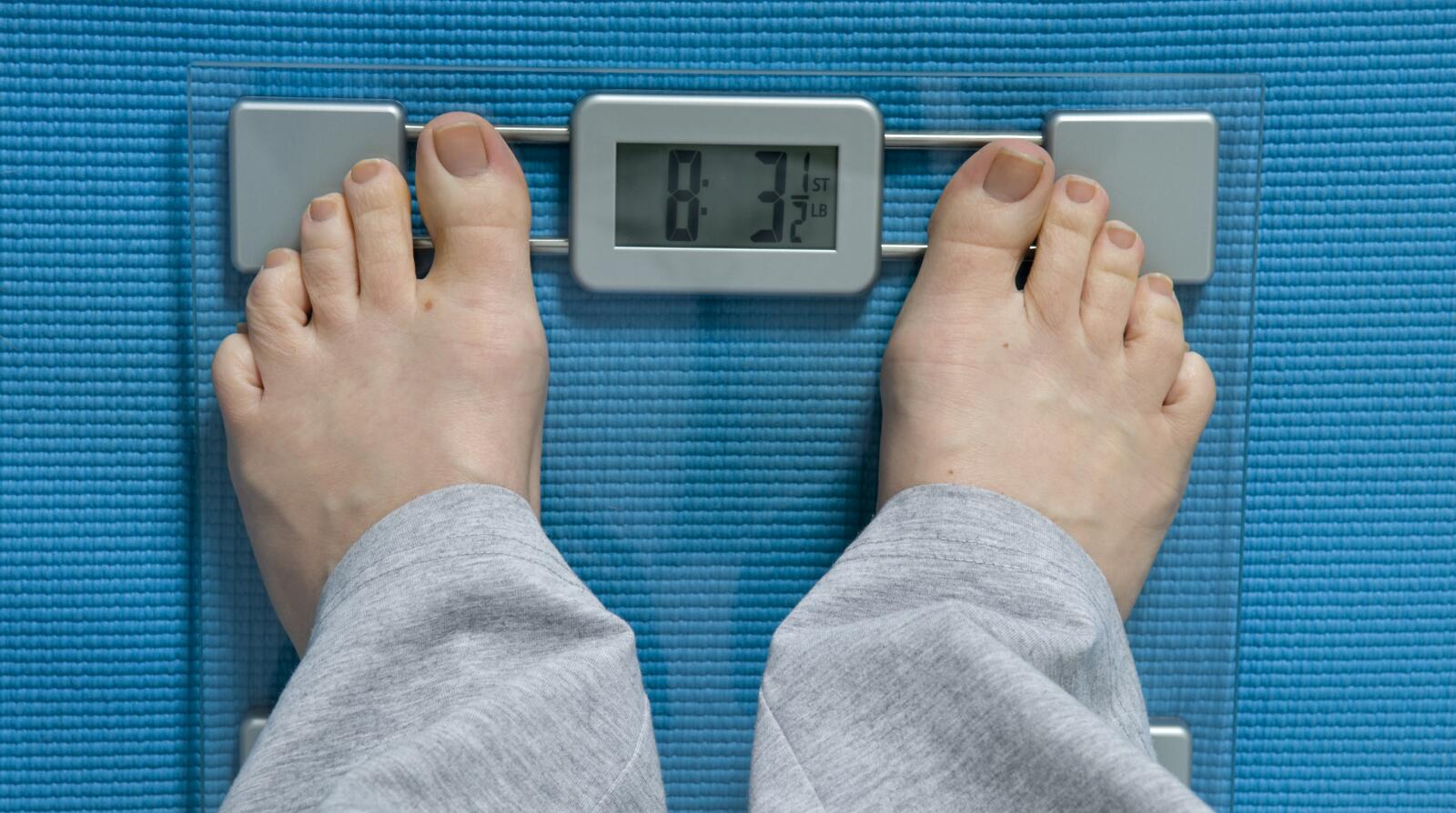 7 Things Anorexia Does to Your Body