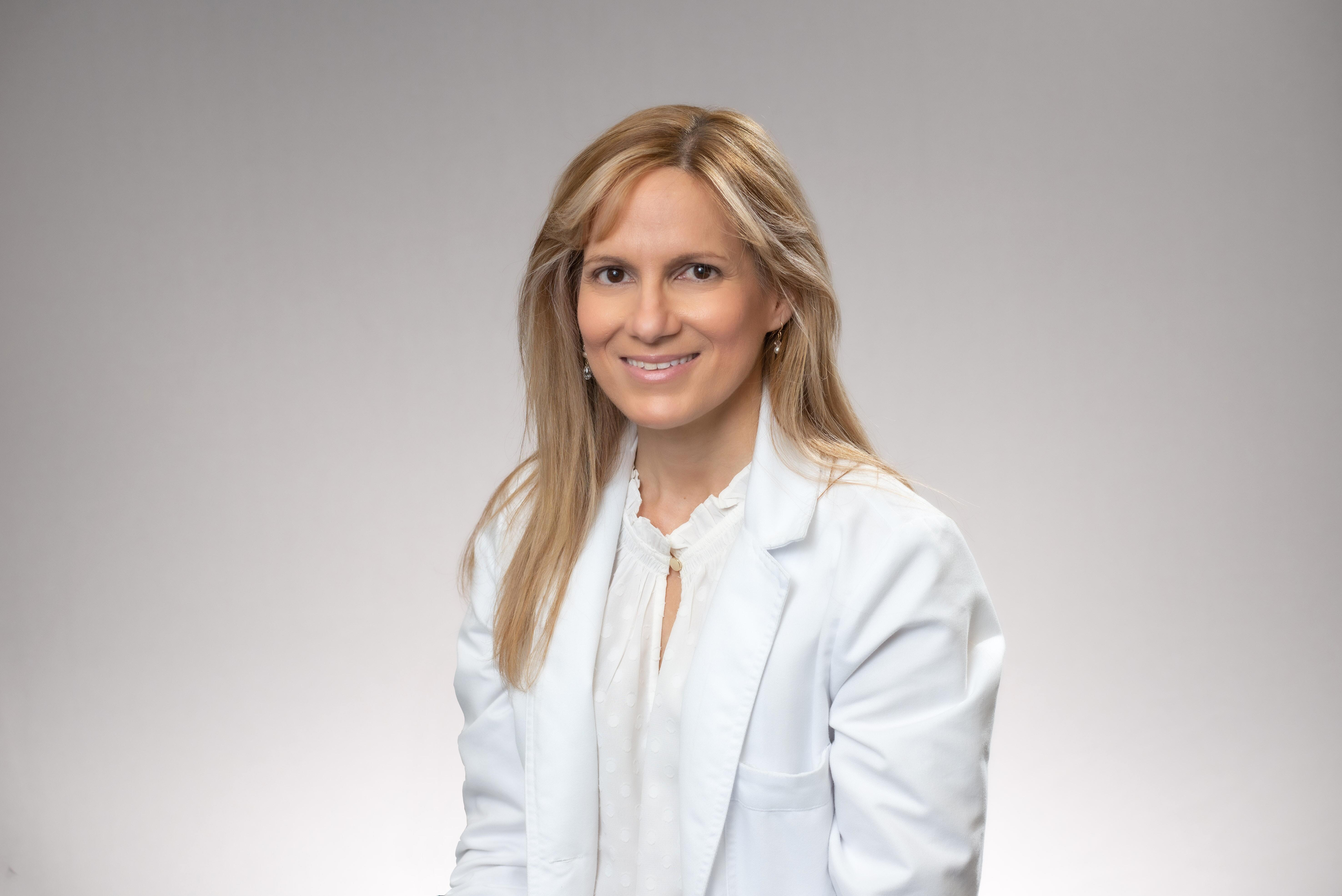 Dr. Elena Rada, MD, Internist - Metairie, LA | Sharecare