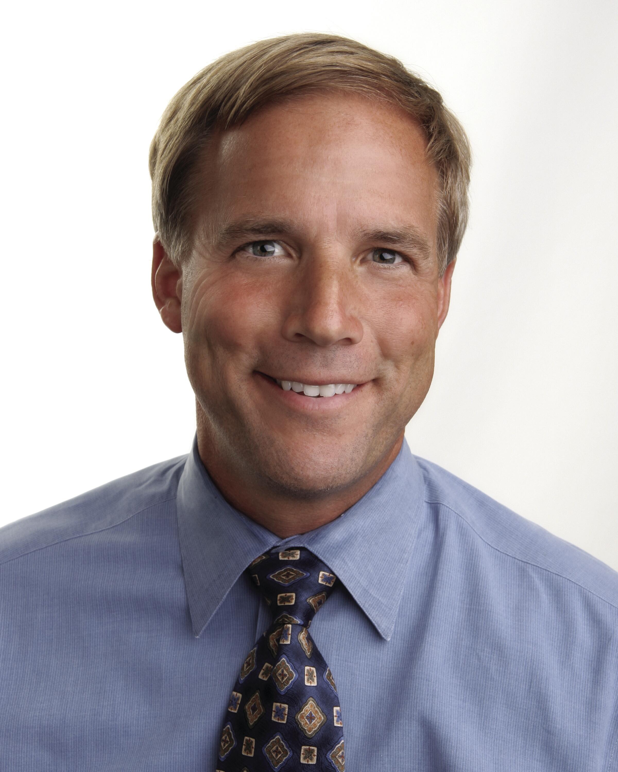 Dr. Daniel Whipple, MD – Ophthalmologist for Conjunctiva Cyst in Avon, IN