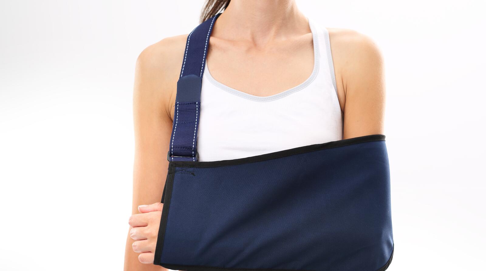 8 Tips for Coping With a Shoulder Sling