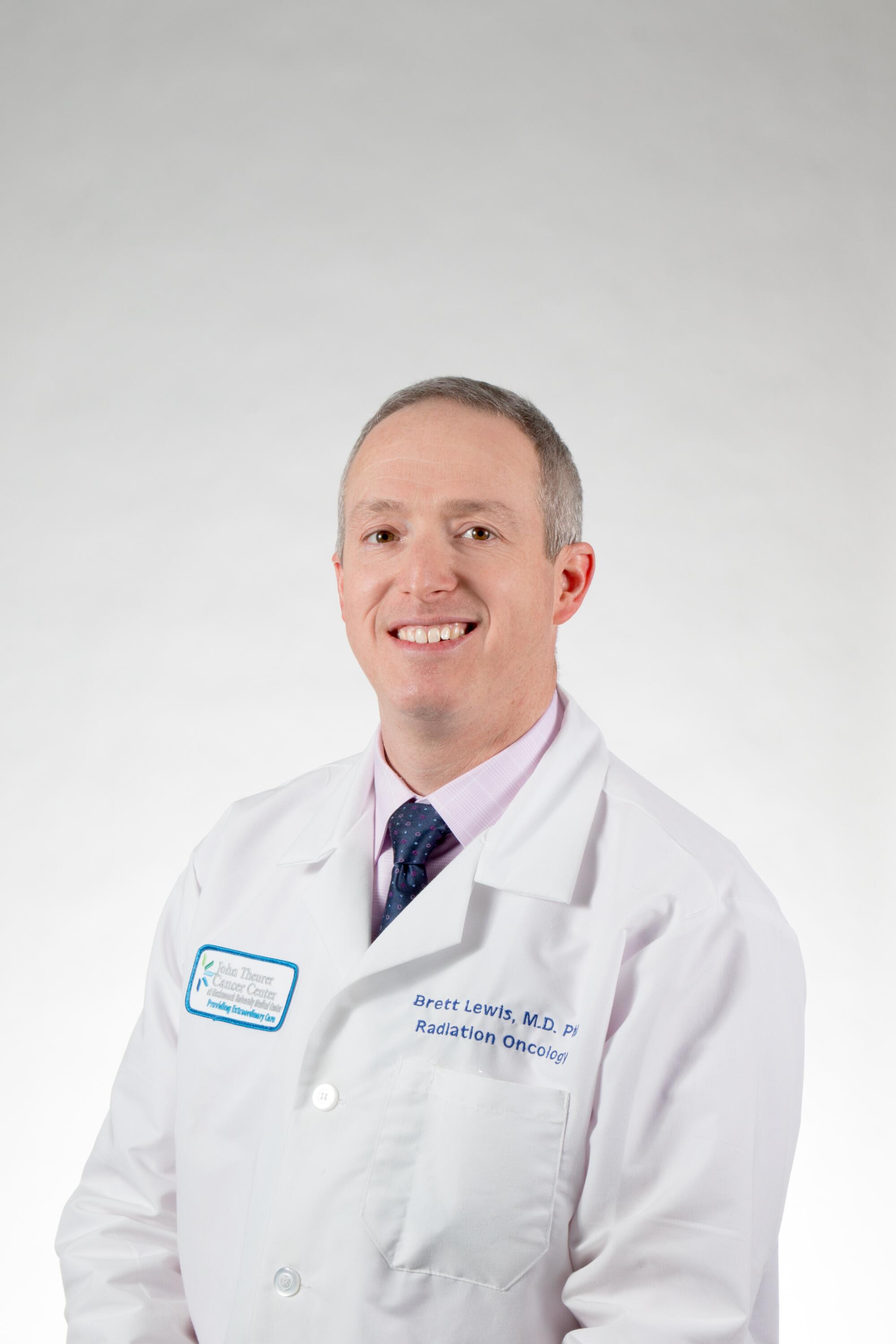 Dr. Brett Lewis, MD, Radiation Oncologist - Hackensack, NJ | Healthline ...