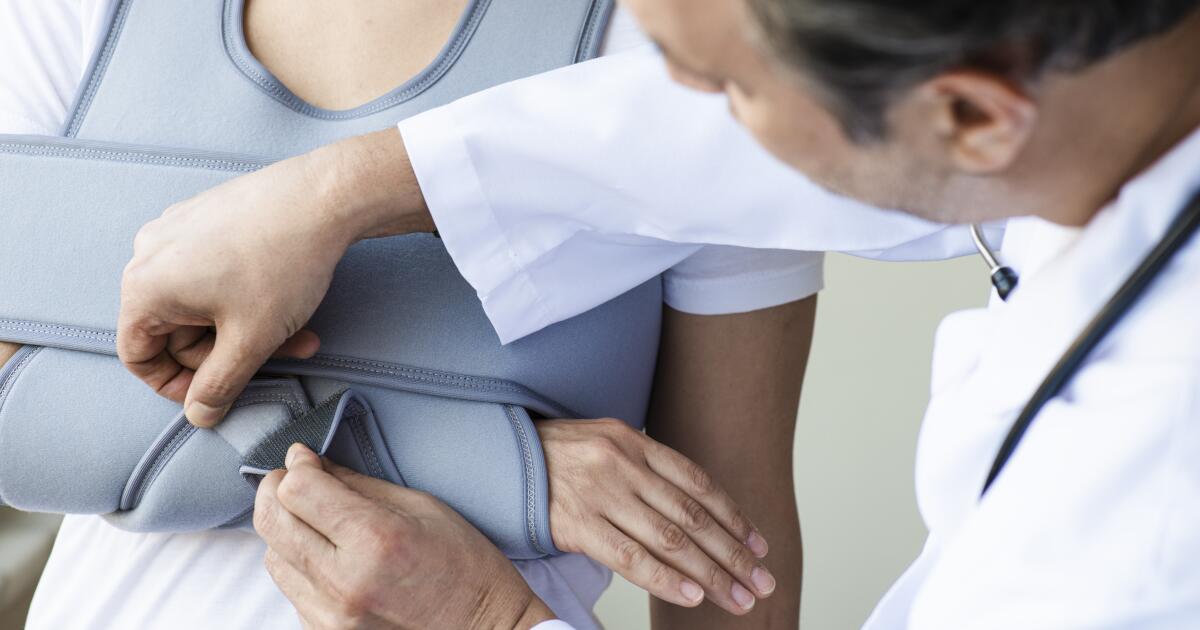 Recovery After Shoulder Replacement: What to Expect - Healthgrades