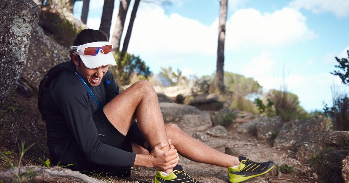 Achilles Tendon Injuries: Symptoms, Causes, Risk Factors & Treatment