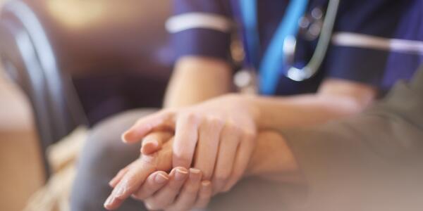 9 Ways to Support Someone With a Serious Illness