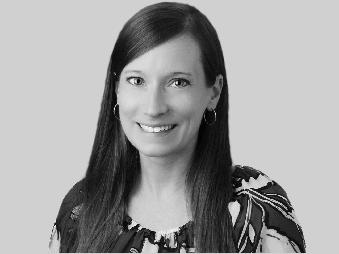 Find Care with Laura Hanvelt, PA-C – in Robbinsdale, MN | MNT