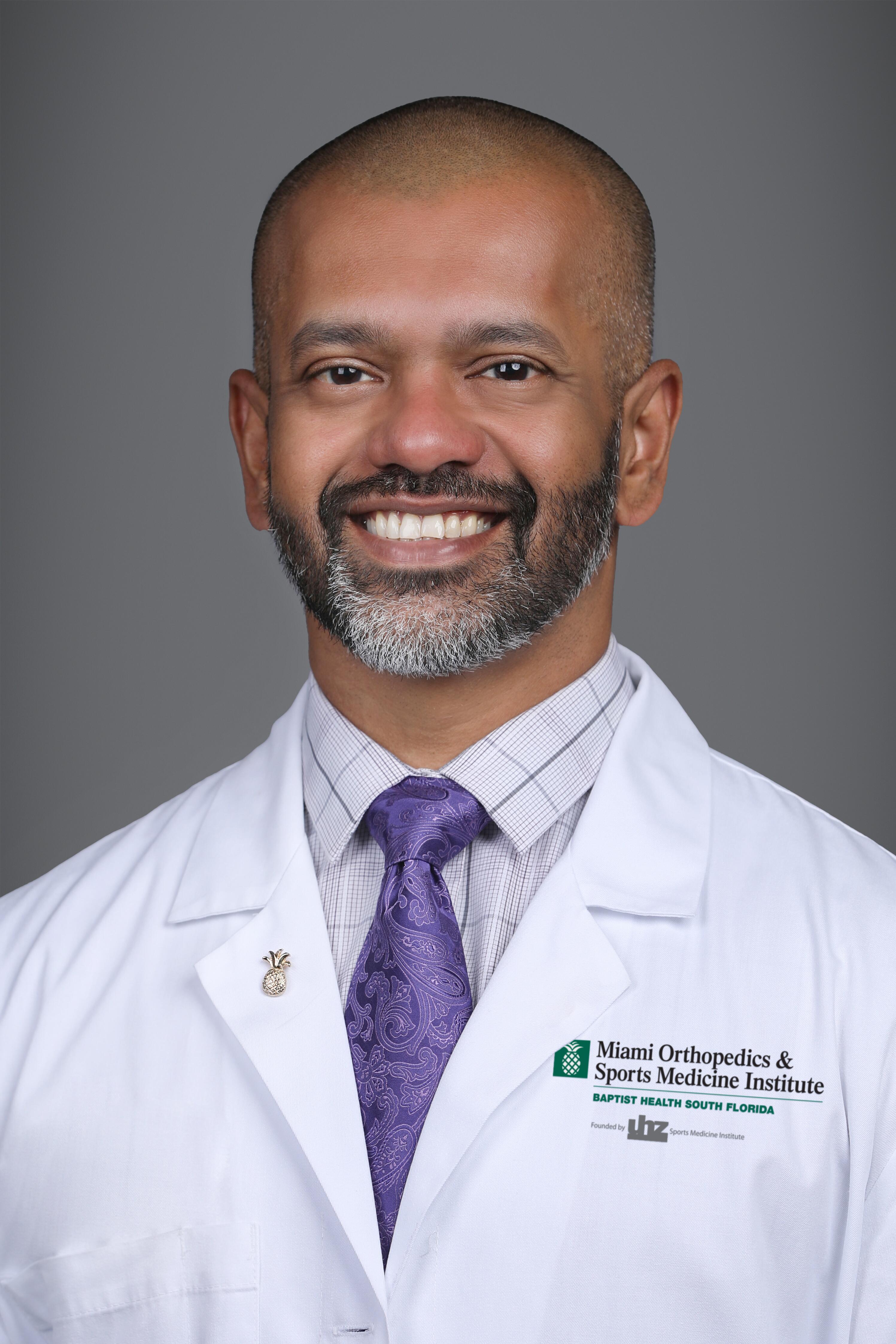 Find Care with Dr. Roy Cardoso, MD – in Miami Gardens, FL | MNT