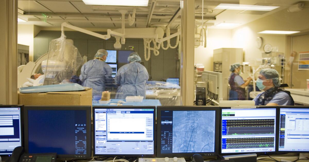 Cardiac Catheterization: Why It's Done, Risks, What to Expect