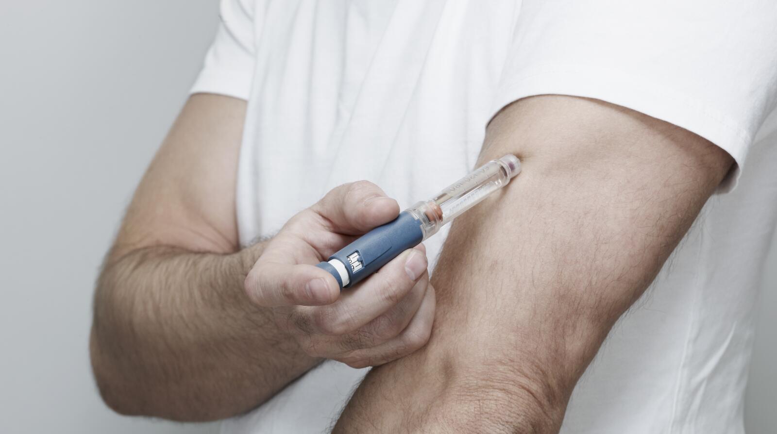 How to Give Yourself Diabetes Injections Correctly: 8 Tips