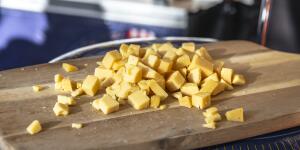 Best and Worst Cheeses for Your Heart (and Waistline)