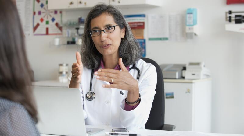 8 Tips for Choosing a Rheumatologist