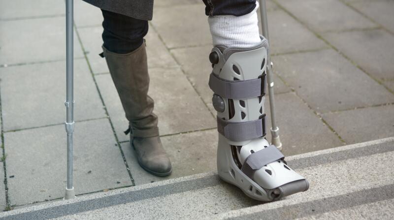 7 Tips for Recovering from a Broken or Dislocated Ankle
