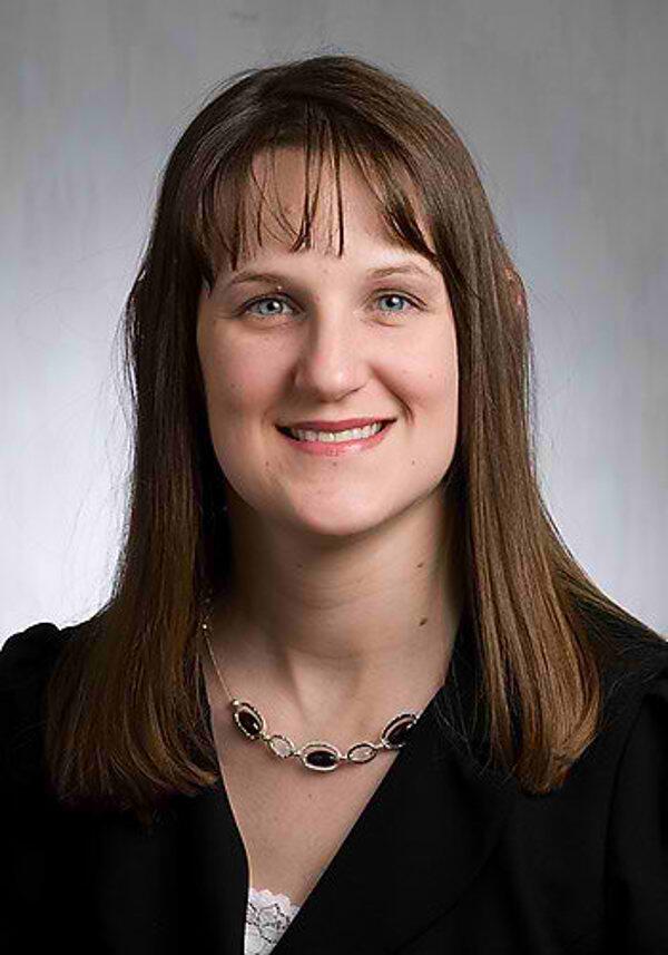 Dr. Mackenzie Peterson, MD, Family Medicine Physician - Garnett, KS ...