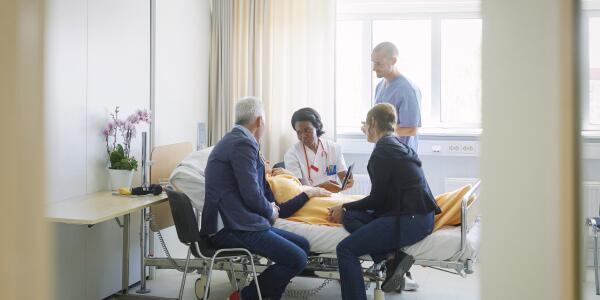 7 Tips for Breaking Bad News to Patients | Healthgrades for Professionals