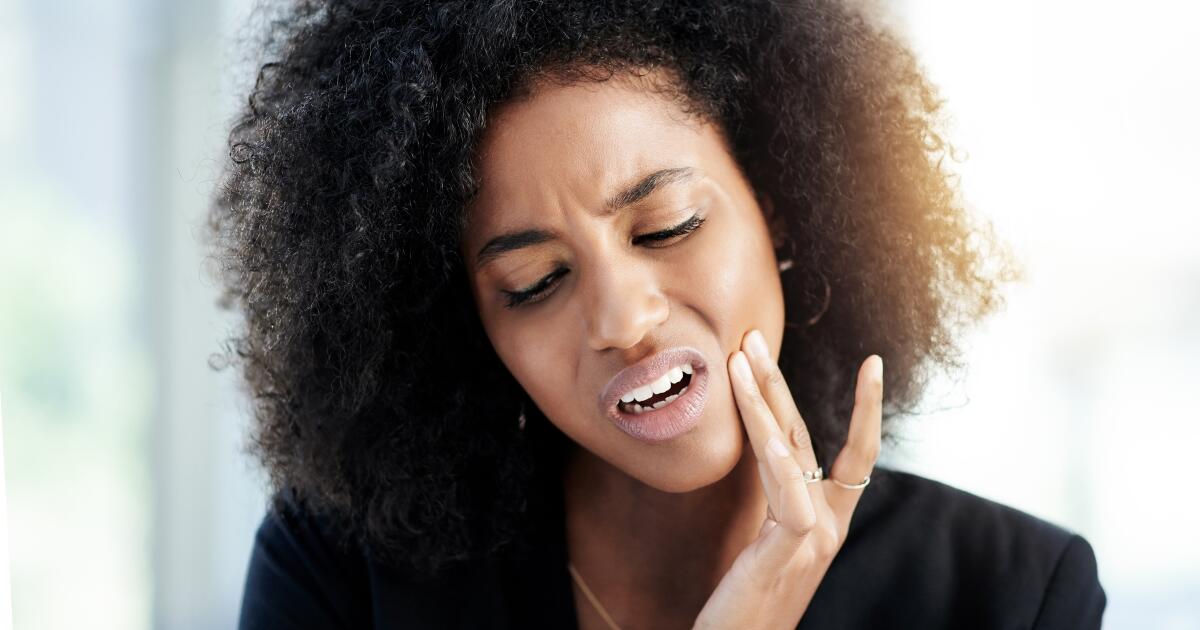 7 Dental Issues Caused by Stress | Clenching Jaw & Grinding Teeth from ...