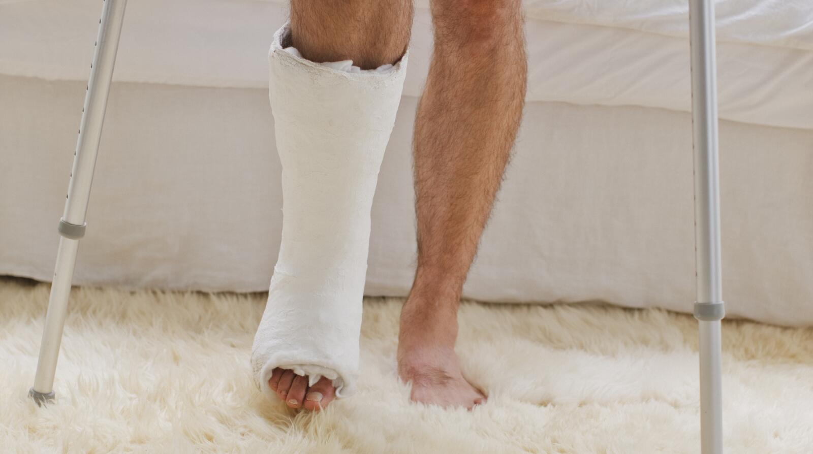 7 Tips for Recovering from a Broken or Dislocated Ankle