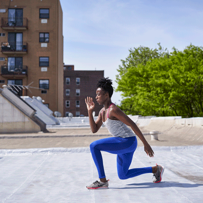 alternating jump lunges