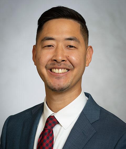 Dr. Mitchell Kim, MD – Sports Medicine Specialist for Acute Upper ...
