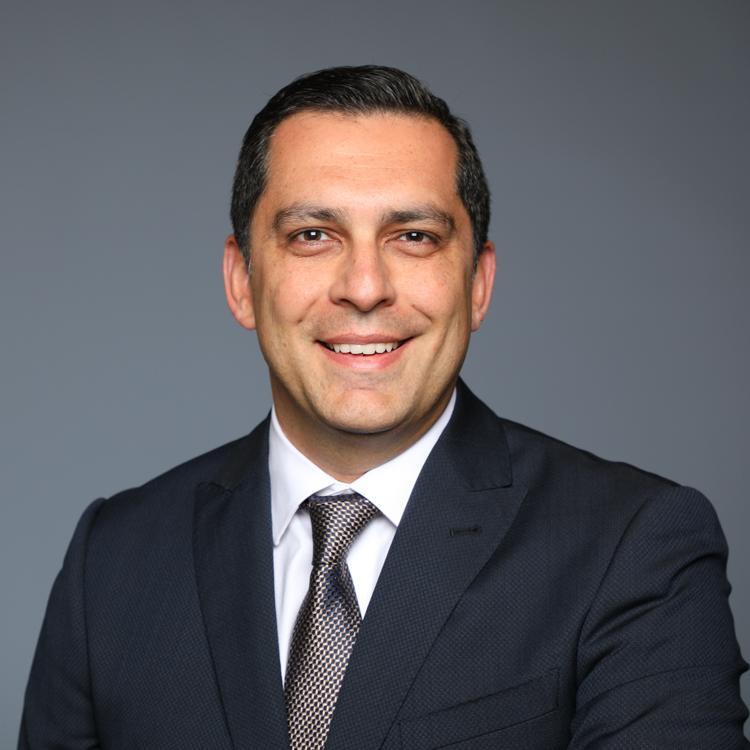 Dr. Juan Flores, MD, Critical Care Medicine Specialist - Naperville, IL ...