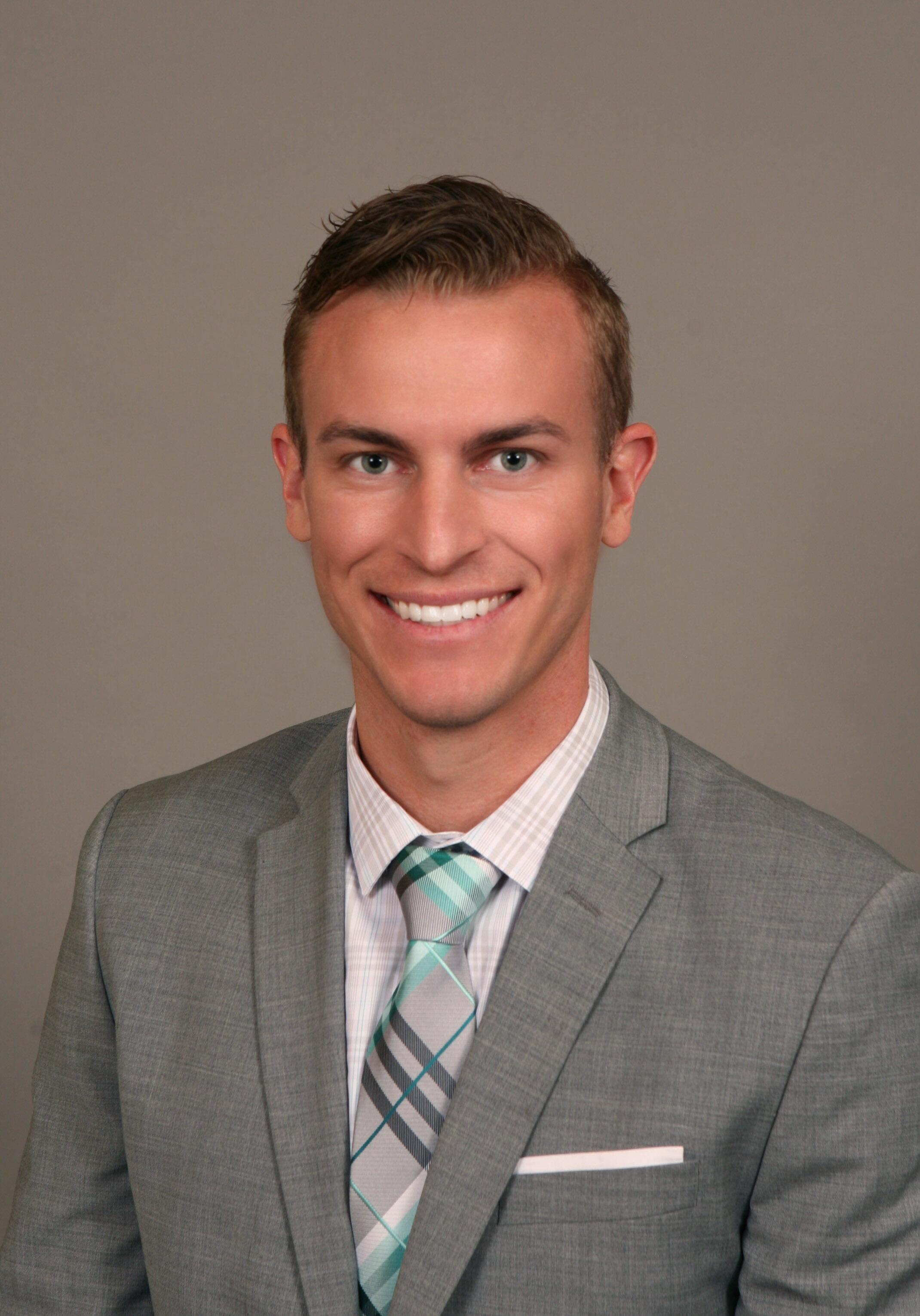 Dr. Dustin Wylde, DMD | Dentistry in Schaumburg, IL | Healthline FindCare