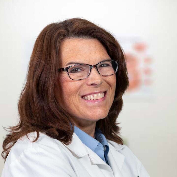Dr. Lisa Holtsclaw, DO | Family Medicine in Fort Wayne, IN | Healthline ...
