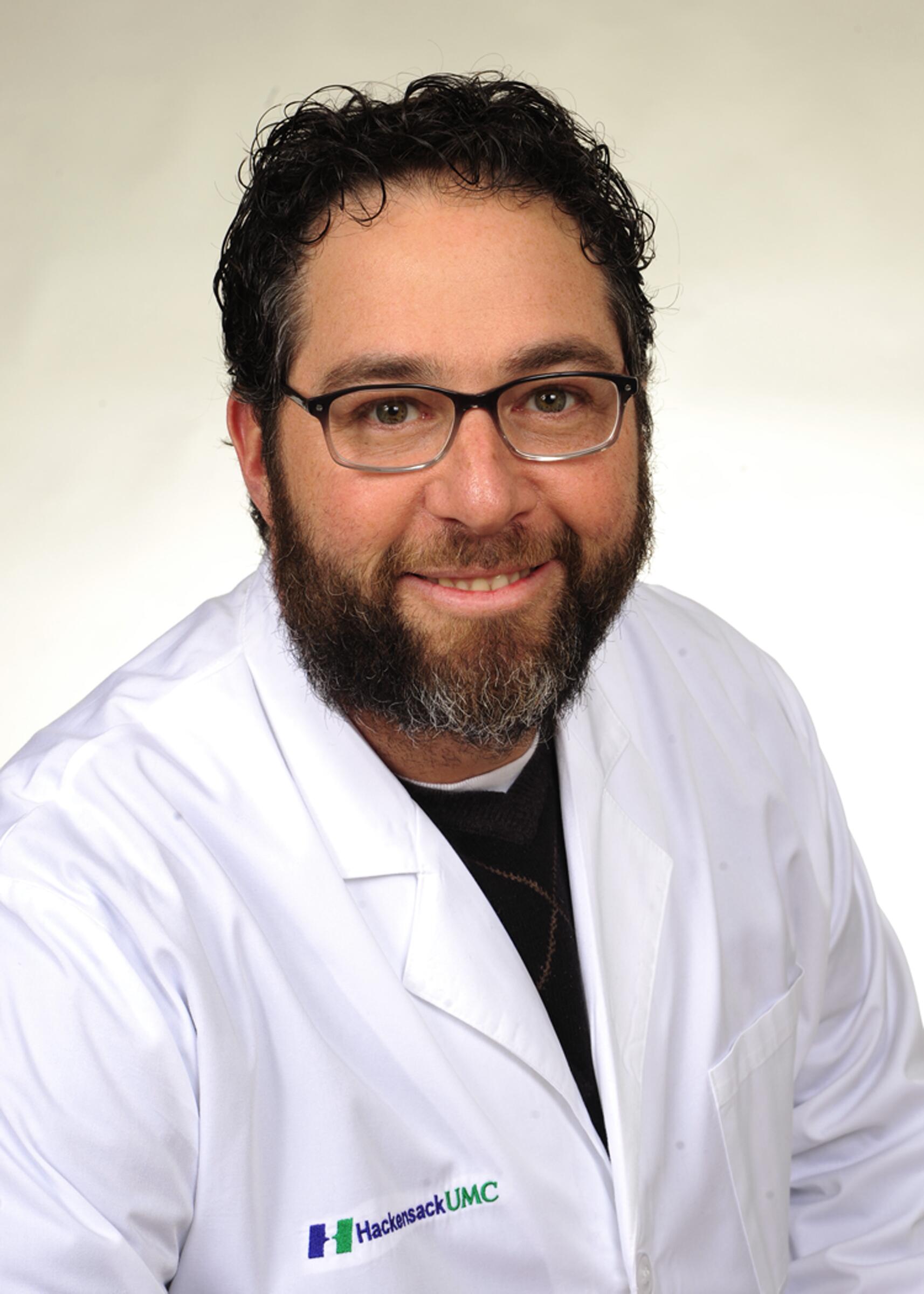 Dr. Robert Kavaler, MD, Internist - Paramus, NJ | Healthline FindCare
