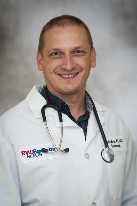 Find Care with Dr. Valentin Marian, MD – in Jersey City, NJ | MNT