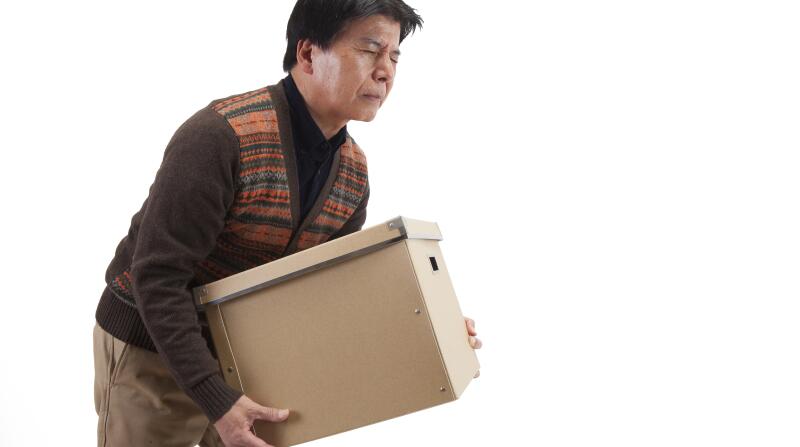 7 Mistakes People Make With Back Pain | Symptoms & Pain Relief